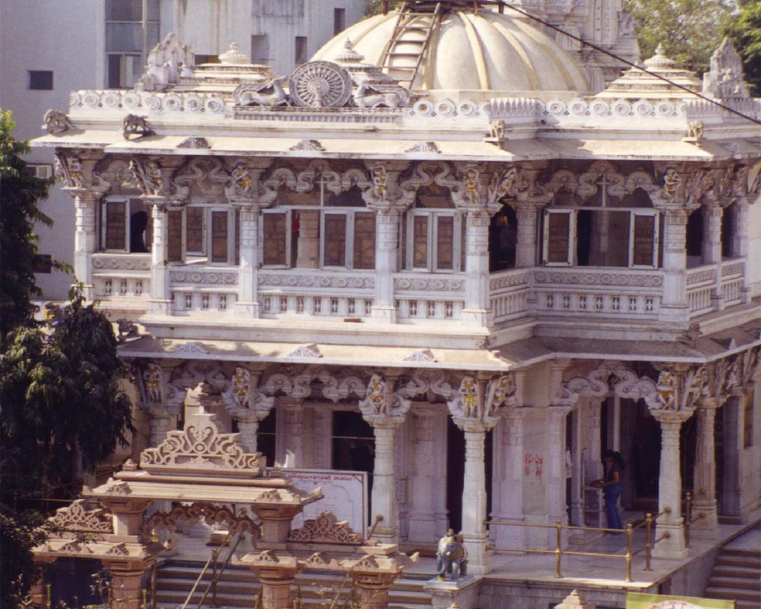 Shri Navrangpura Jain Temple Ahmedabad, Gujarat – H. N. Sompura